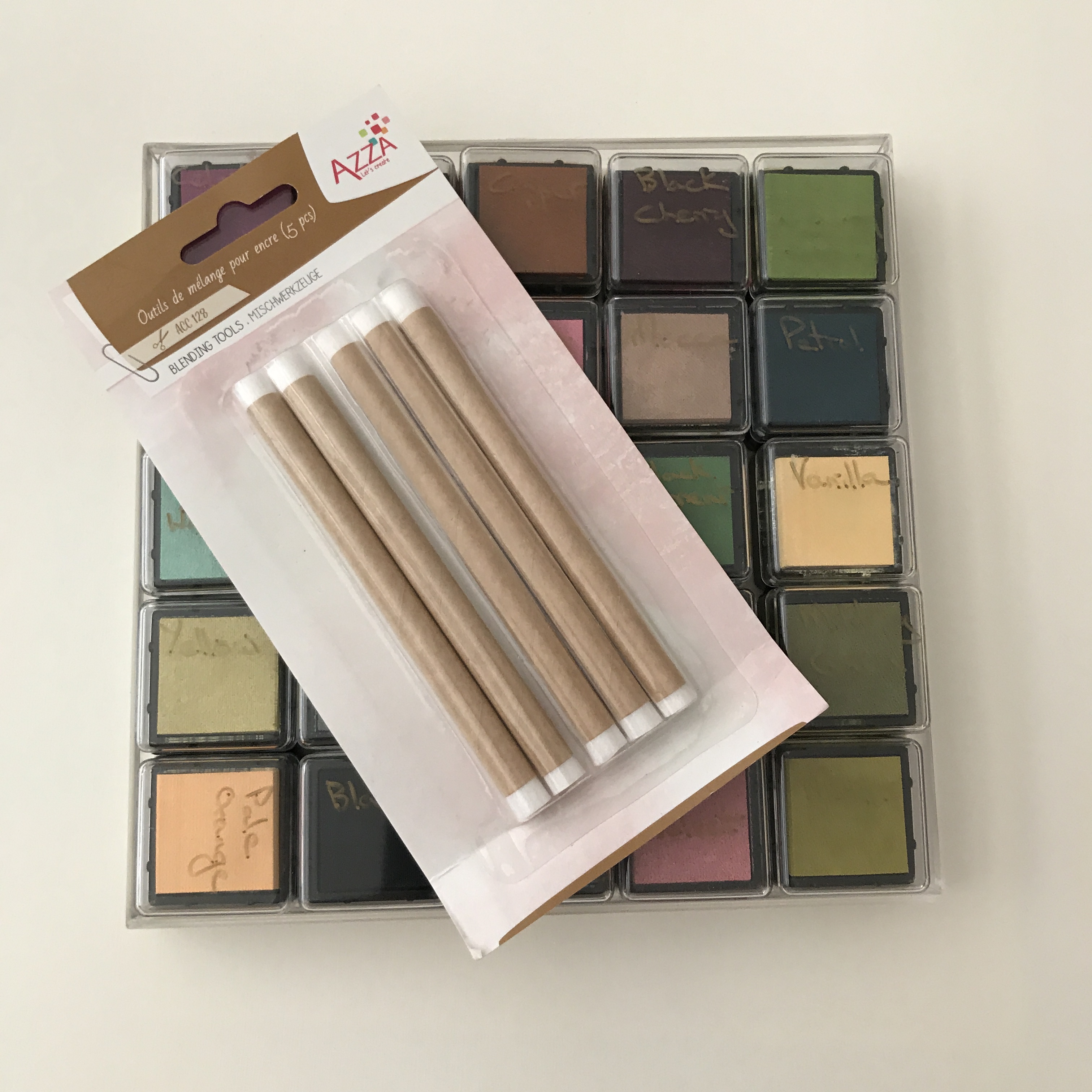 AZZA – A gift for all seasons ……. | Lets Create With Lyn Holmes – AZZA ...